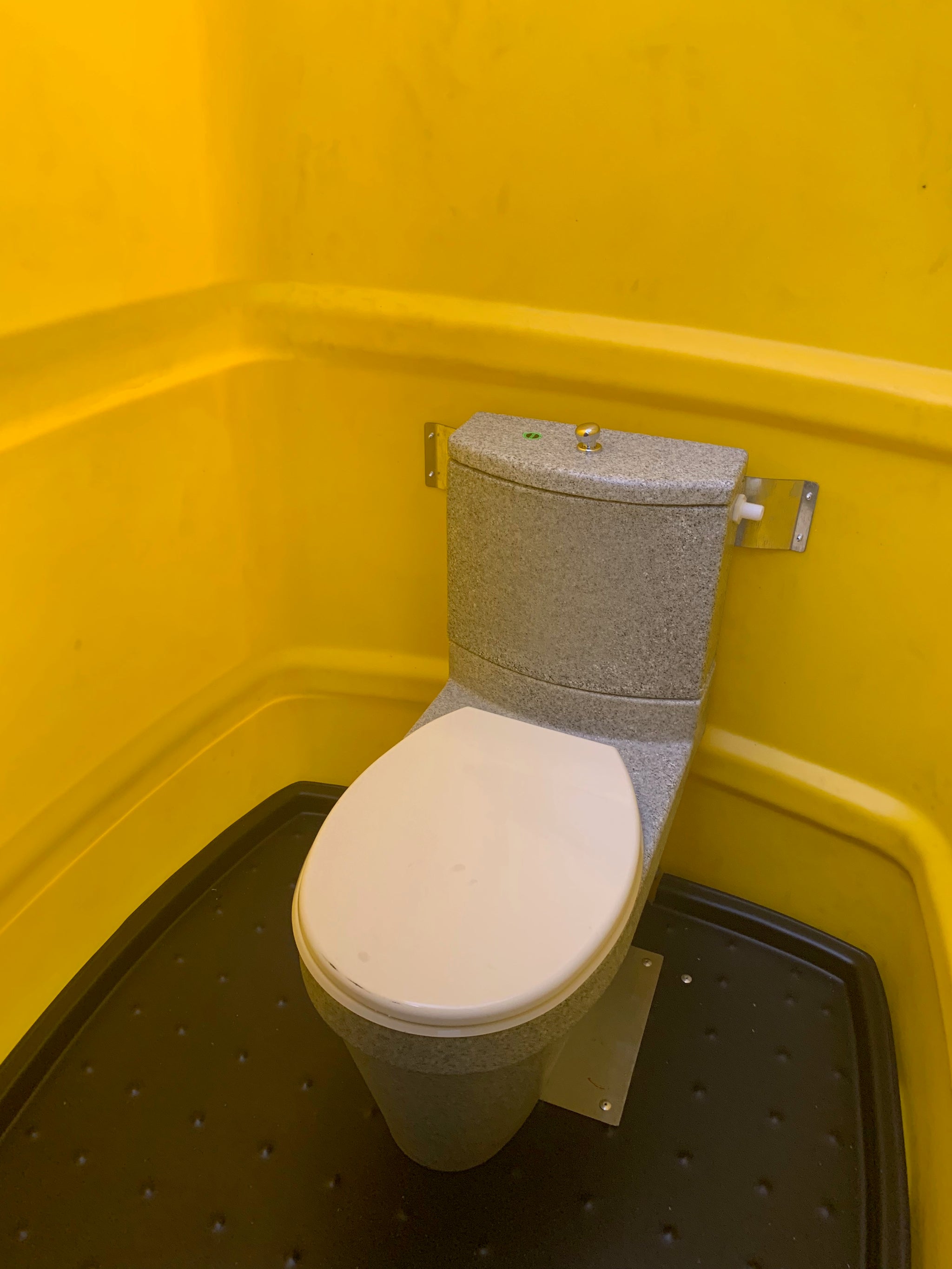 Plastic Portable Toilets | Pioneer Plastics