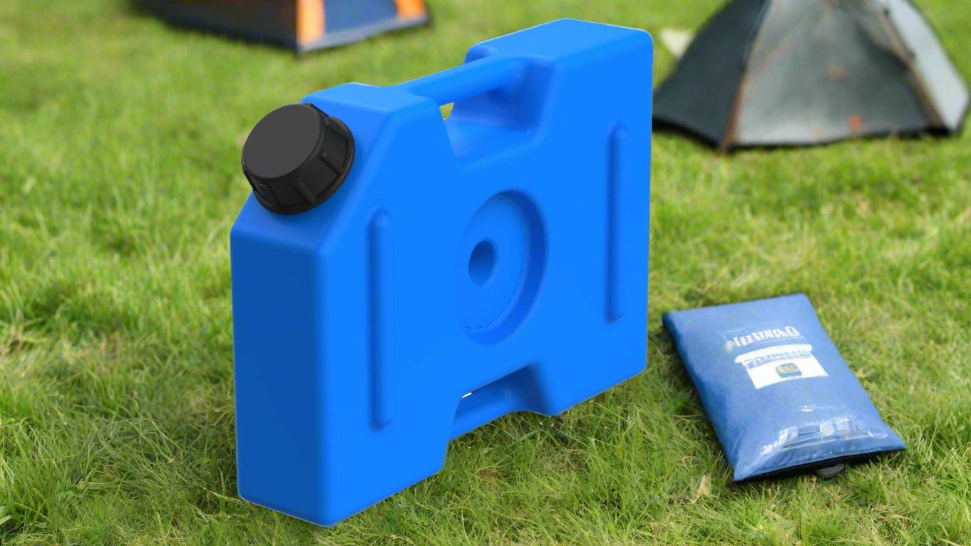 Outdoor Water Tanks | Pioneer Plastics