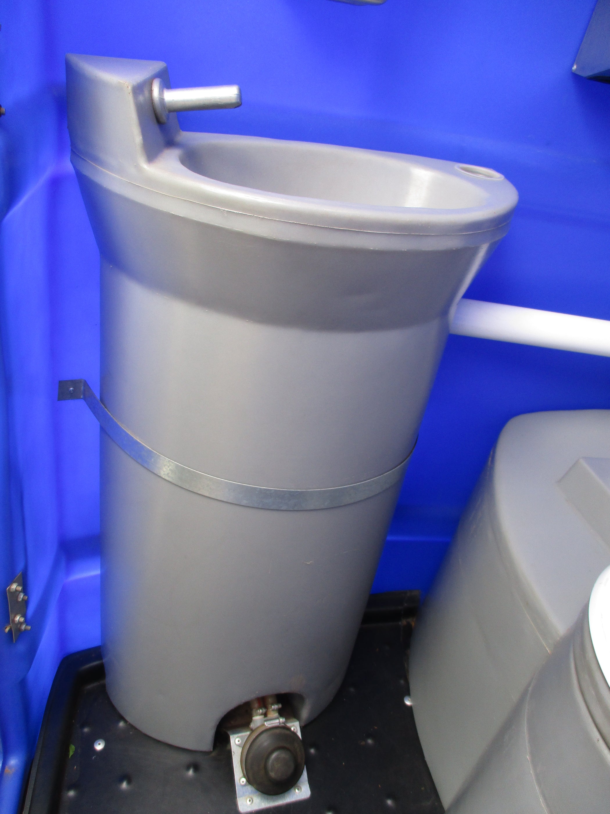 Toilet Wash Basin Tank — Pioneer Plastics